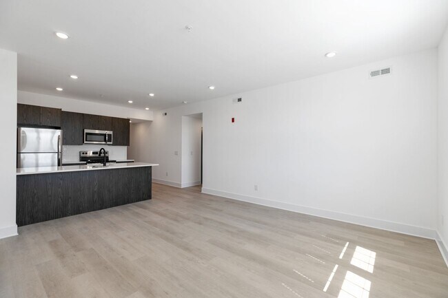 Brand New Luxury Apartments - Apartments in Philadelphia, PA ...