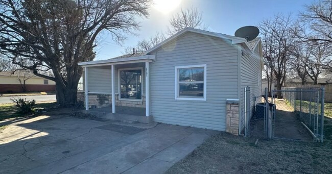 2101 46th St, Lubbock, TX 79412 | Apartments.com