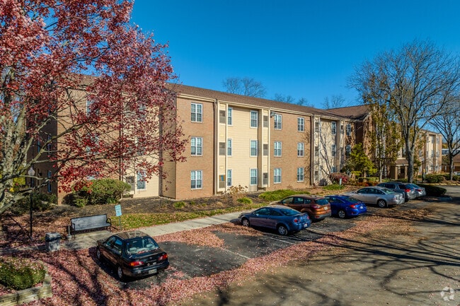 Uptown Westerville Apartments for Rent with Hardwood Floors ...