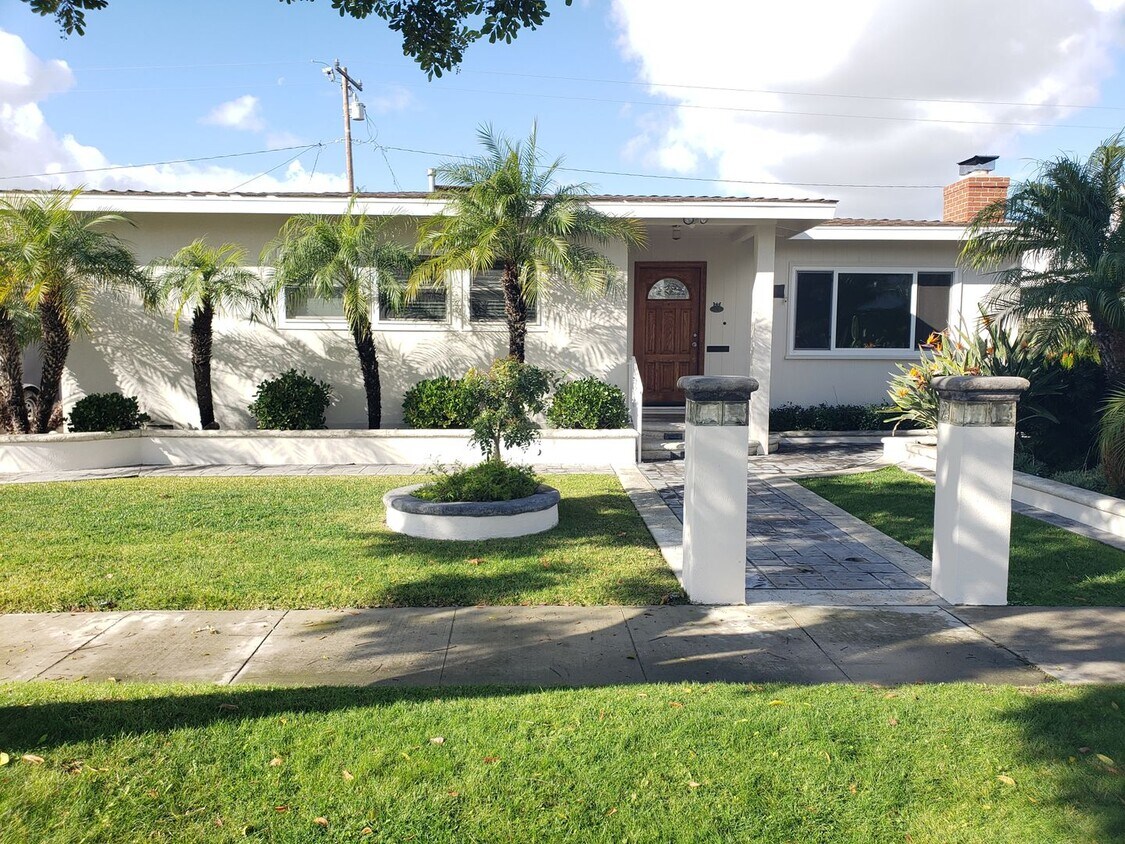 2711 Fanwood Ave Long Beach Ca 90815 House Rental In Long Beach Ca