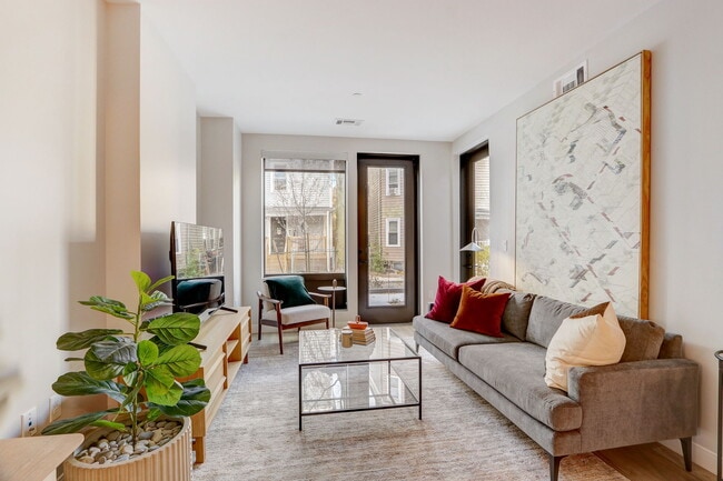 Dot Block - Apartments in Dorchester, MA | Apartments.com