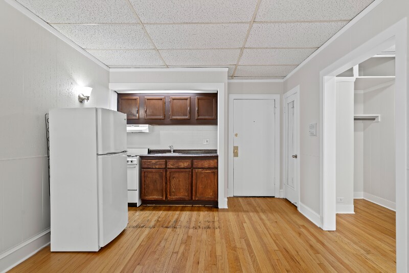 1440 W Howard St Unit Apt. 3, Chicago, IL 60626 | Apartments.com