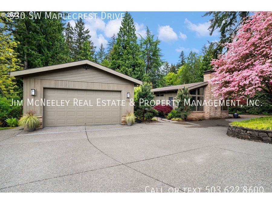 530 SW Maplecrest Dr, Portland, OR 97219 - House Rental in Portland, OR ...