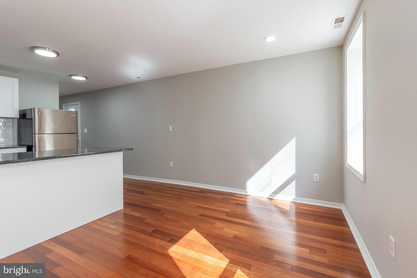 1830 S 9th St Unit 2, Philadelphia, PA 19148 - Room for Rent in ...