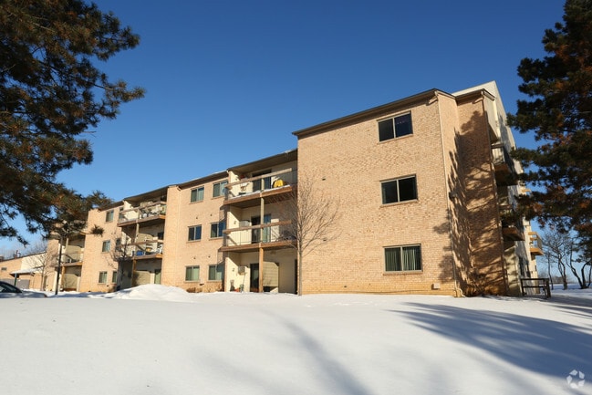 Mari-Dan Miller Farms Apartments - Swartz Creek, MI | Apartments.com