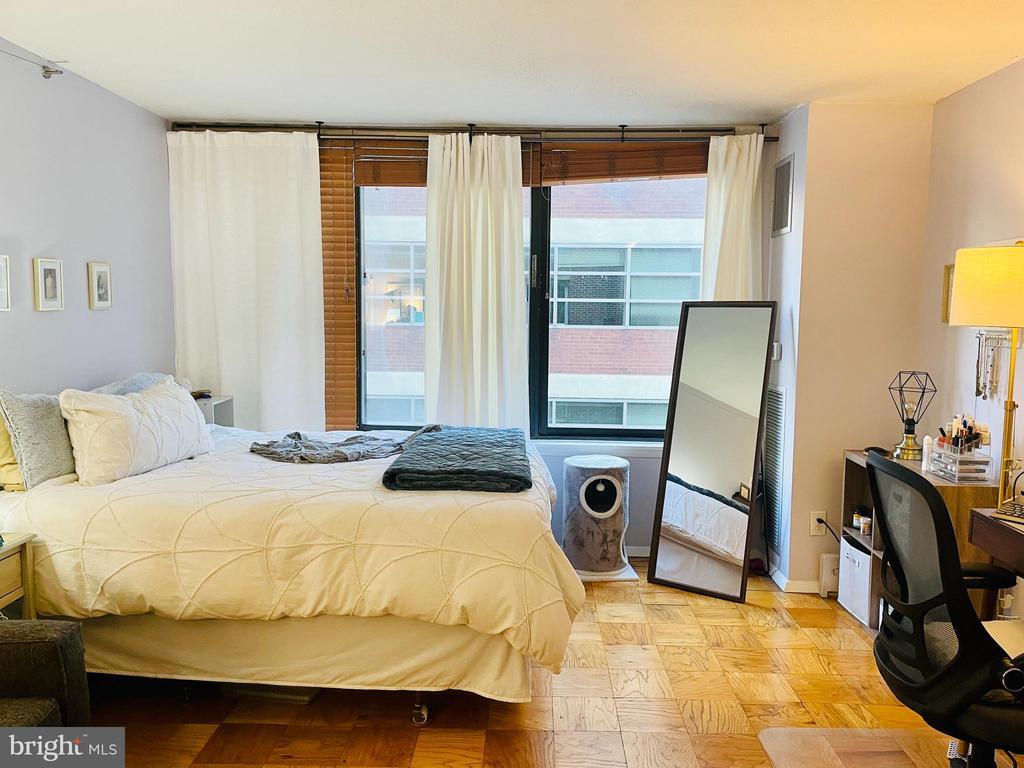 1301 20th St NW Unit 401, Washington, DC 20036 - Room for Rent in ...