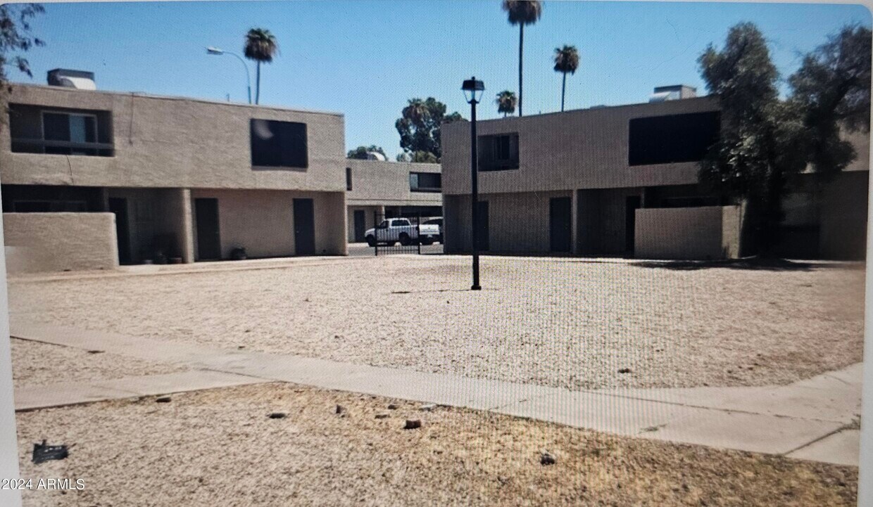 2658 S 43rd Ave, Phoenix, AZ 85043 - Townhome Rentals in Phoenix AZ ...