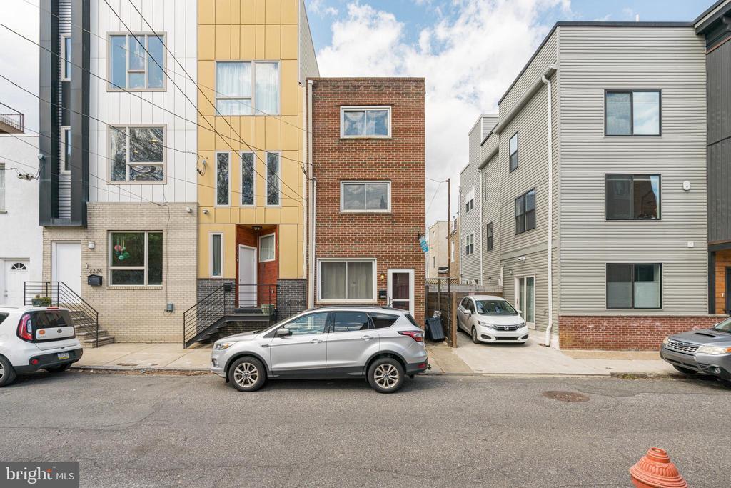 2228 Martha St, Philadelphia, PA 19125 - Townhome Rentals in ...