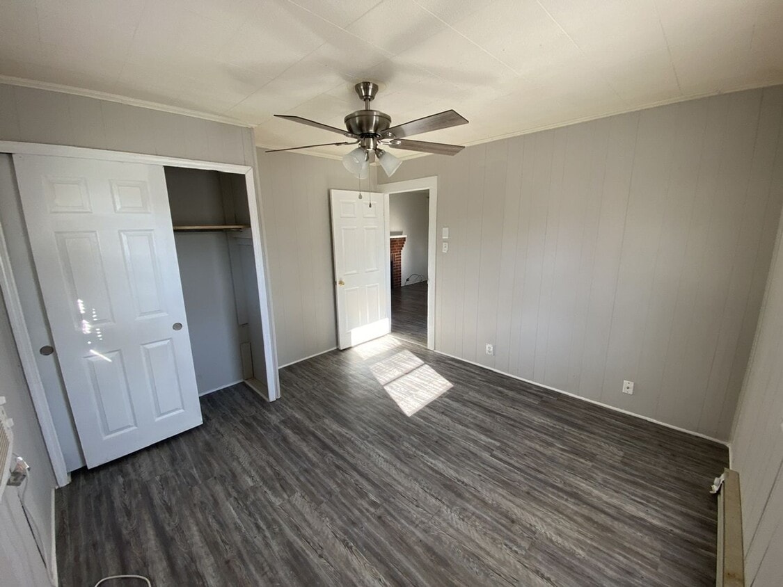 209.5 E Ridge Ave, Landis, NC 28088 - House Rental in Landis, NC ...