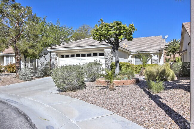 Sierra Ridge Apartments for Rent with Hardwood Floors - Las Vegas, NV ...