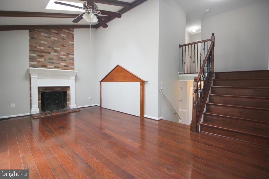 6215 Gemini Ct, Burke, VA 22015 - House Rental in Burke, VA ...
