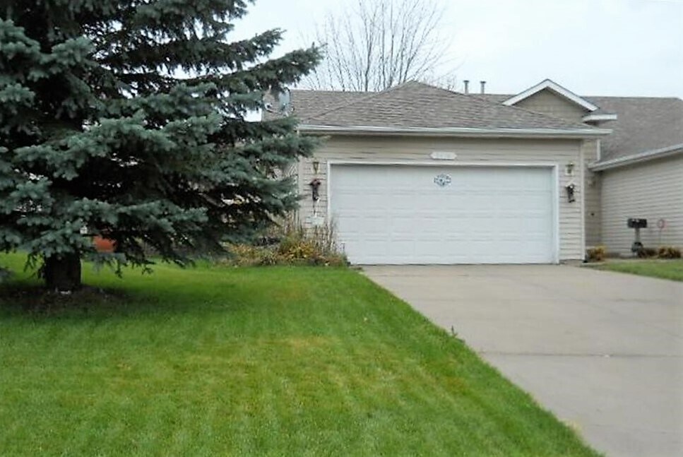 1906 Tuenge Dr, Stillwater, MN 55082 - Townhome Rentals in Stillwater ...