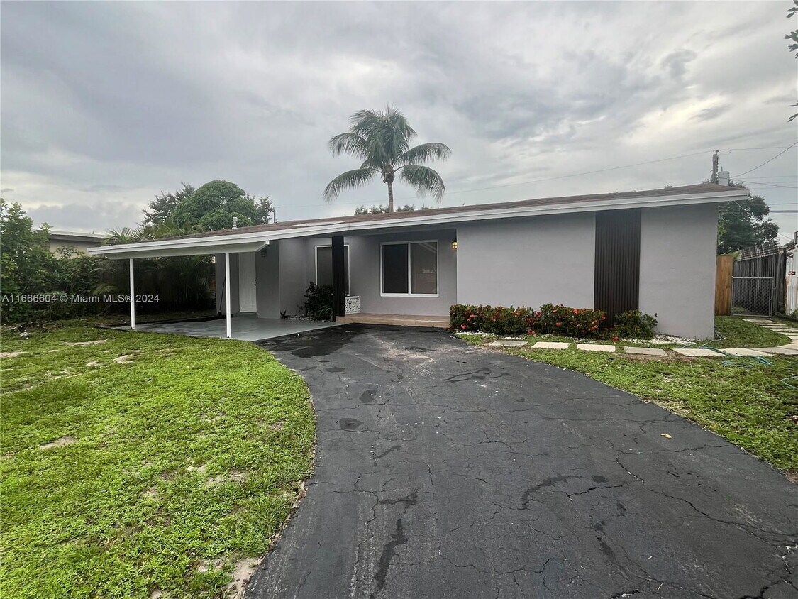 3210 NW 72nd Way, Hollywood, FL 33024 - House Rental in Hollywood, FL ...
