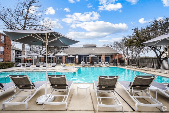 Tanglewood Forest Apartments for Rent - Austin, TX - 52 Rentals ...