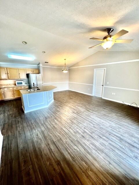 800 Hidden Ridge Ct Unit #303, South Park, PA 15129 - Condo for Rent in ...