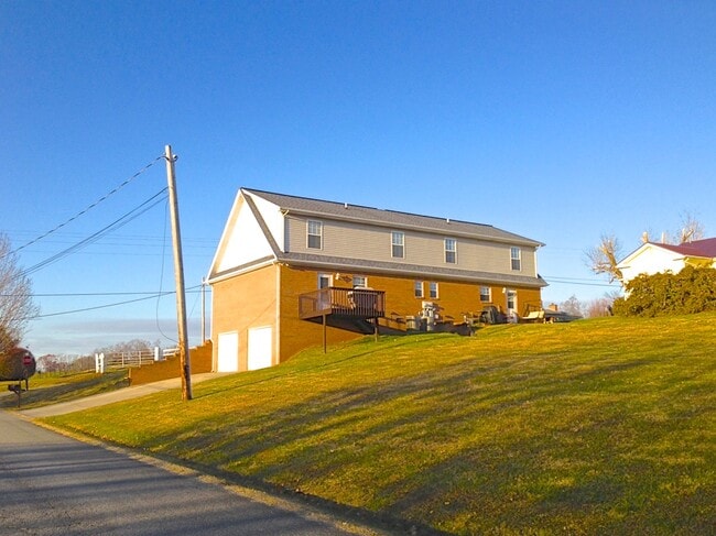 350 Greenbriar Rd, Talbott, TN 37877 - Townhome Rentals in Talbott TN ...