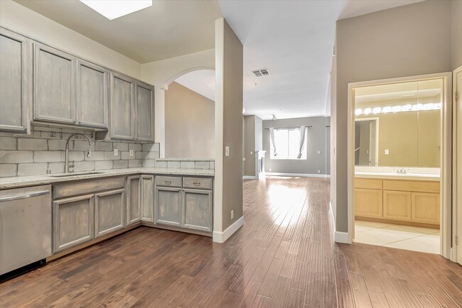 3535 Dunn Dr Unit 109, Los Angeles, CA 90034 - Condo for Rent in Los ...