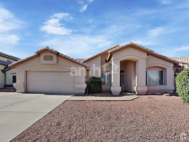 Lake Point at Desert Harbor Apartments for Rent with a Swimming Pool ...