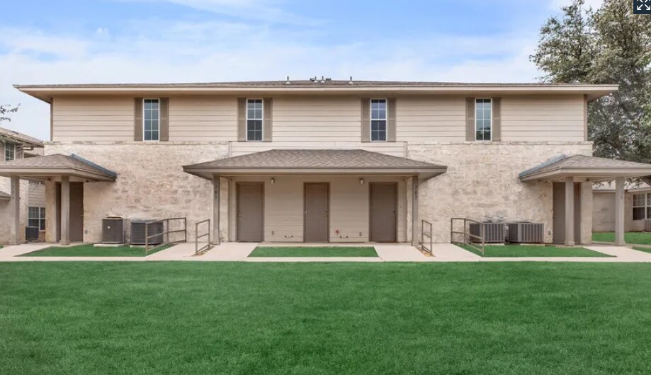 Low Income Apartments for Rent in Kingsland TX | Apartments.com