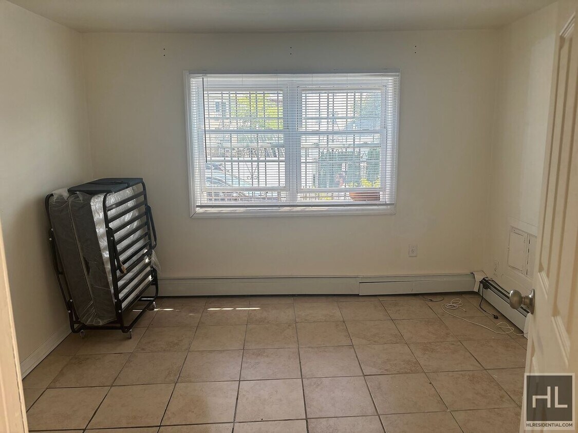 Rooms For Rent In Queens For 600