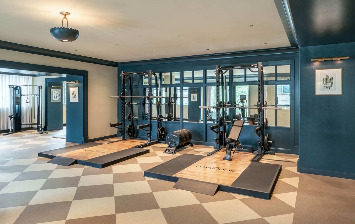 The Commodore - 2055 15th St N Arlington, VA 22201 | Apartments.com