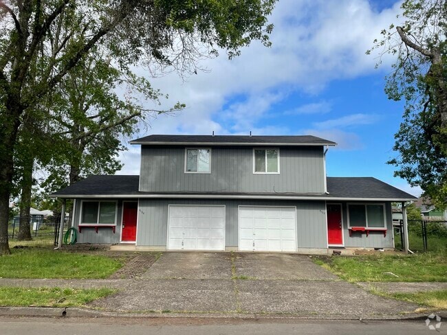 Duplex For Rent in Springfield OR