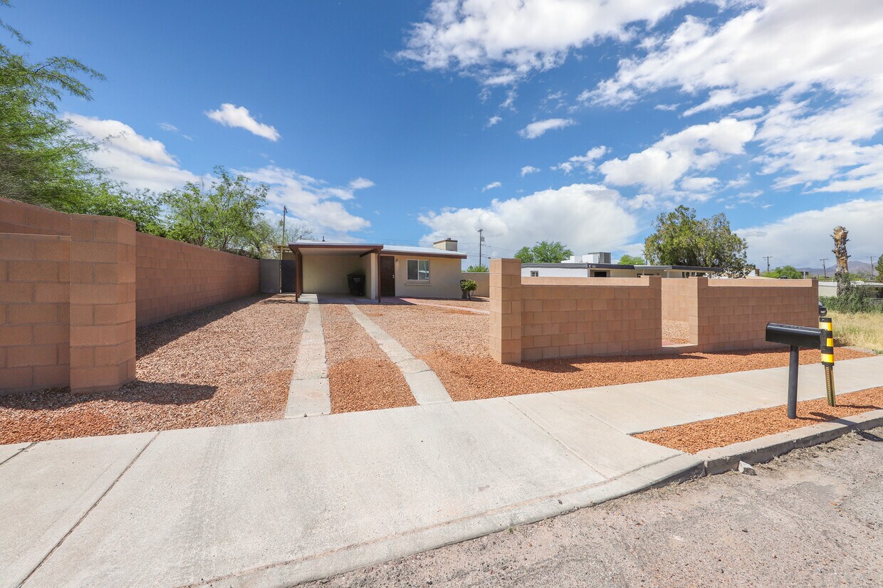 524 E Seneca St, Tucson, AZ 85705 - House Rental in Tucson, AZ ...