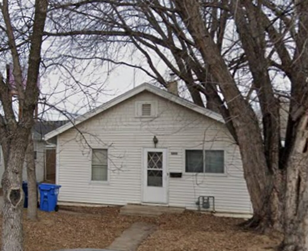 1200 W Sioux St, Sioux Falls, SD 57104 - House Rental in Sioux Falls ...
