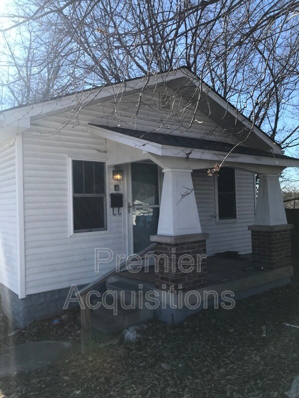 610 Porter St, Alton, IL 62002 - House Rental in Alton, IL | Apartments.com