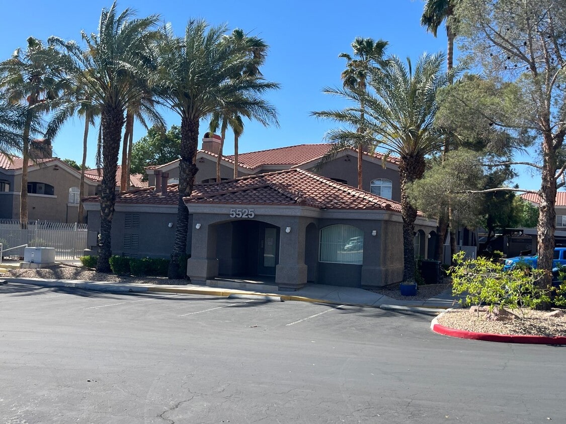 5525 W Flamingo Rd Unit 2042, Las Vegas, NV 89103 - Condo for Rent in ...