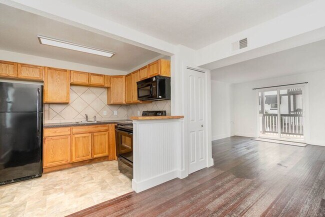 1447 W Ocean View Ave Unit 2, Norfolk, VA 23503 - Condo for Rent in ...