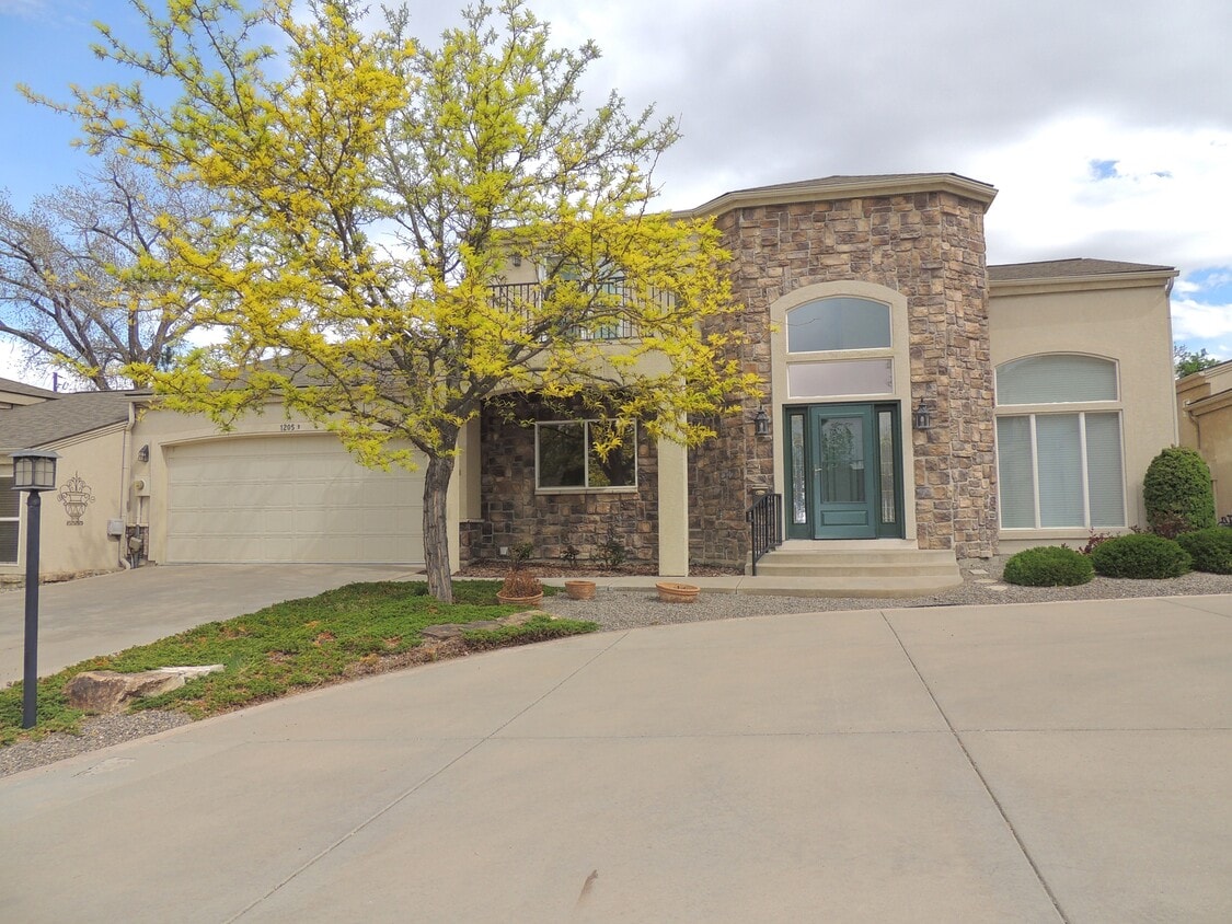 1205 Club Ct, Grand Junction, CO 81506 - Townhome Rentals in Grand Junction CO | Apartments.com