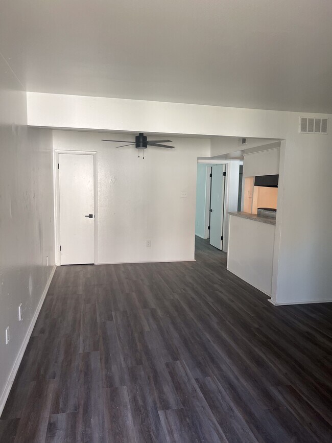 Legacy Lofts - Apartments in Dallas, TX | Apartments.com