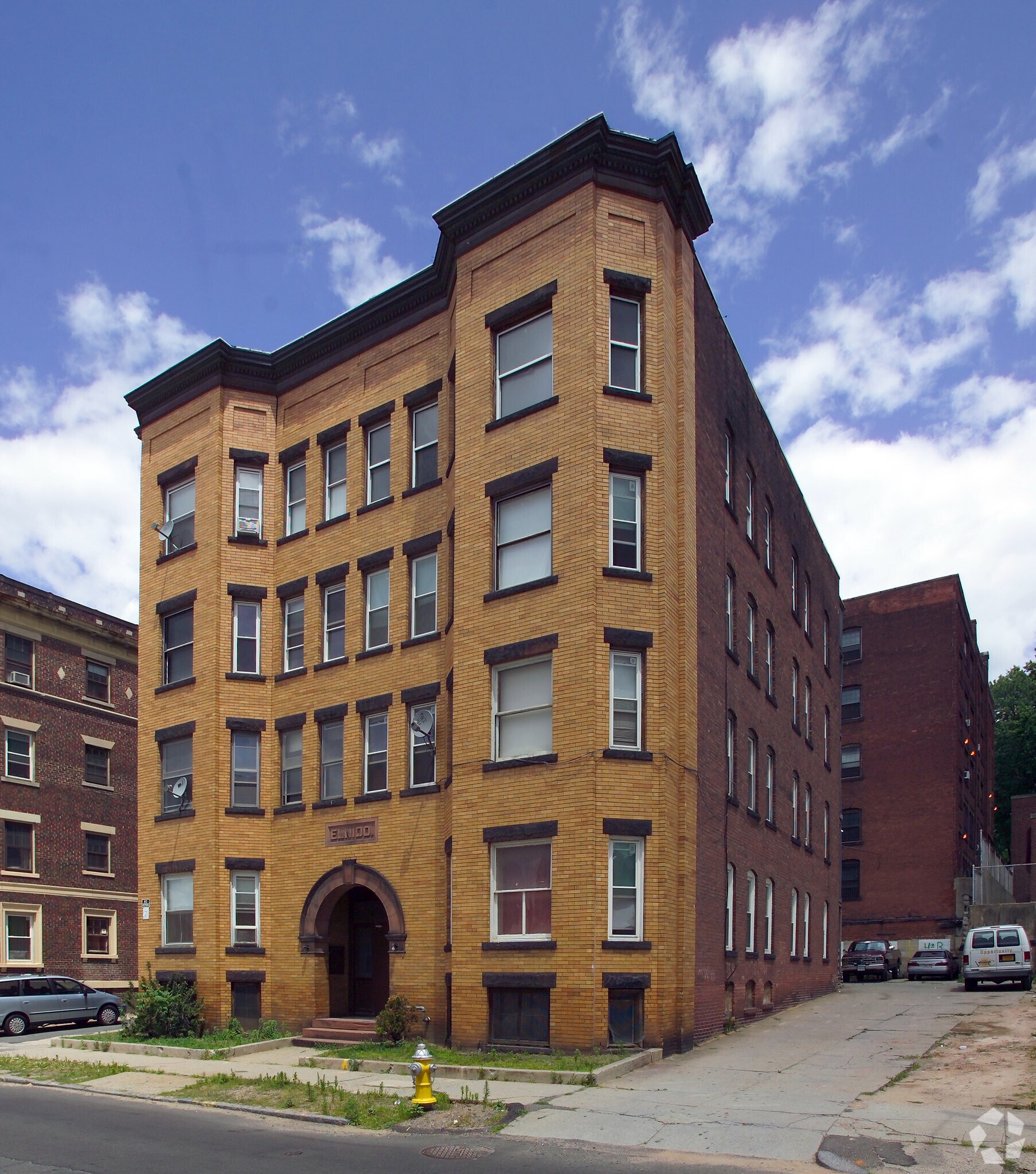 29 Spring St, Springfield, MA 01105 - 29 Spring St Springfield, MA ...