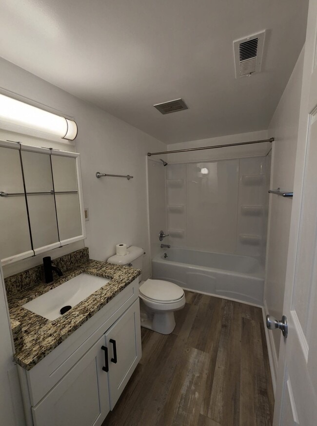 2100 N Main St, Crown Point, IN 46307 - Apartments in Crown Point, IN ...