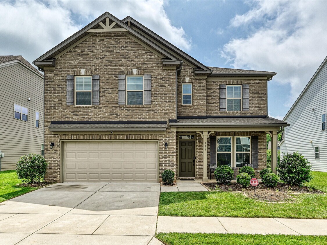 724 Garrett Green Way, Fort Mill, SC 29715 - House Rental in Fort Mill ...