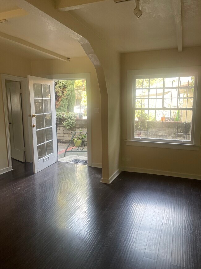 1404 Silver Lake Blvd Unit One Quarter, Los Angeles, CA 90026 - 1404 ...