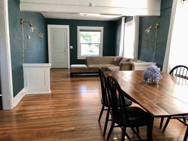 Hackleman Historic District Apartments for Rent with Hardwood Floors ...