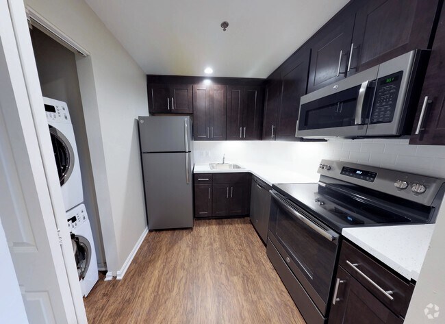 Johnston Square Apartments for Rent with High Ceilings - Baltimore, MD ...