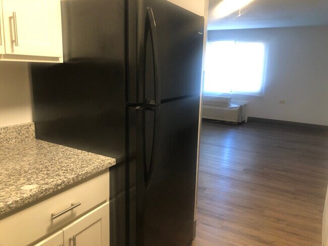 Mattoon Towers 62+ and handicapped Apartments - 87 Prairie Ave Mattoon ...