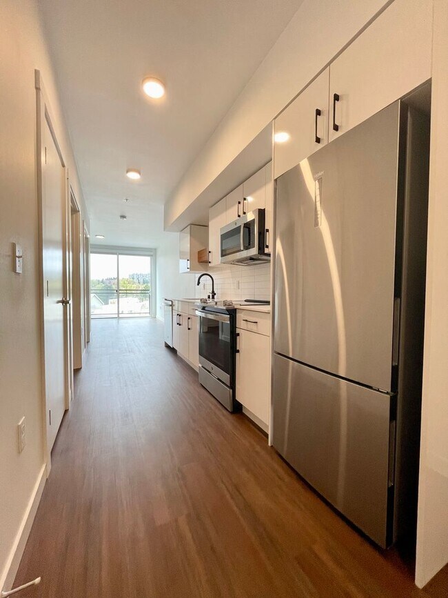 Spur Apartments - 4600 Union Bay Pl NE Seattle, WA 98105 | Apartments.com