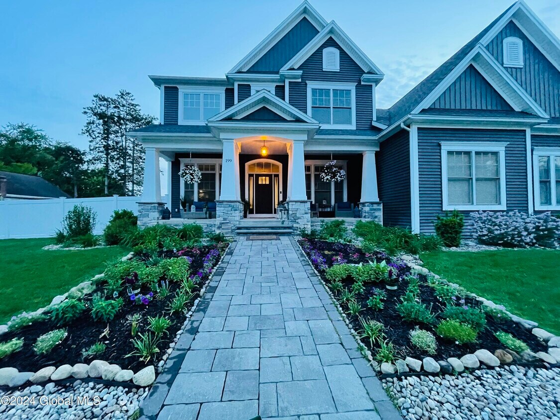 199 Clinton St, Saratoga Springs, NY 12866 - House Rental in Saratoga ...