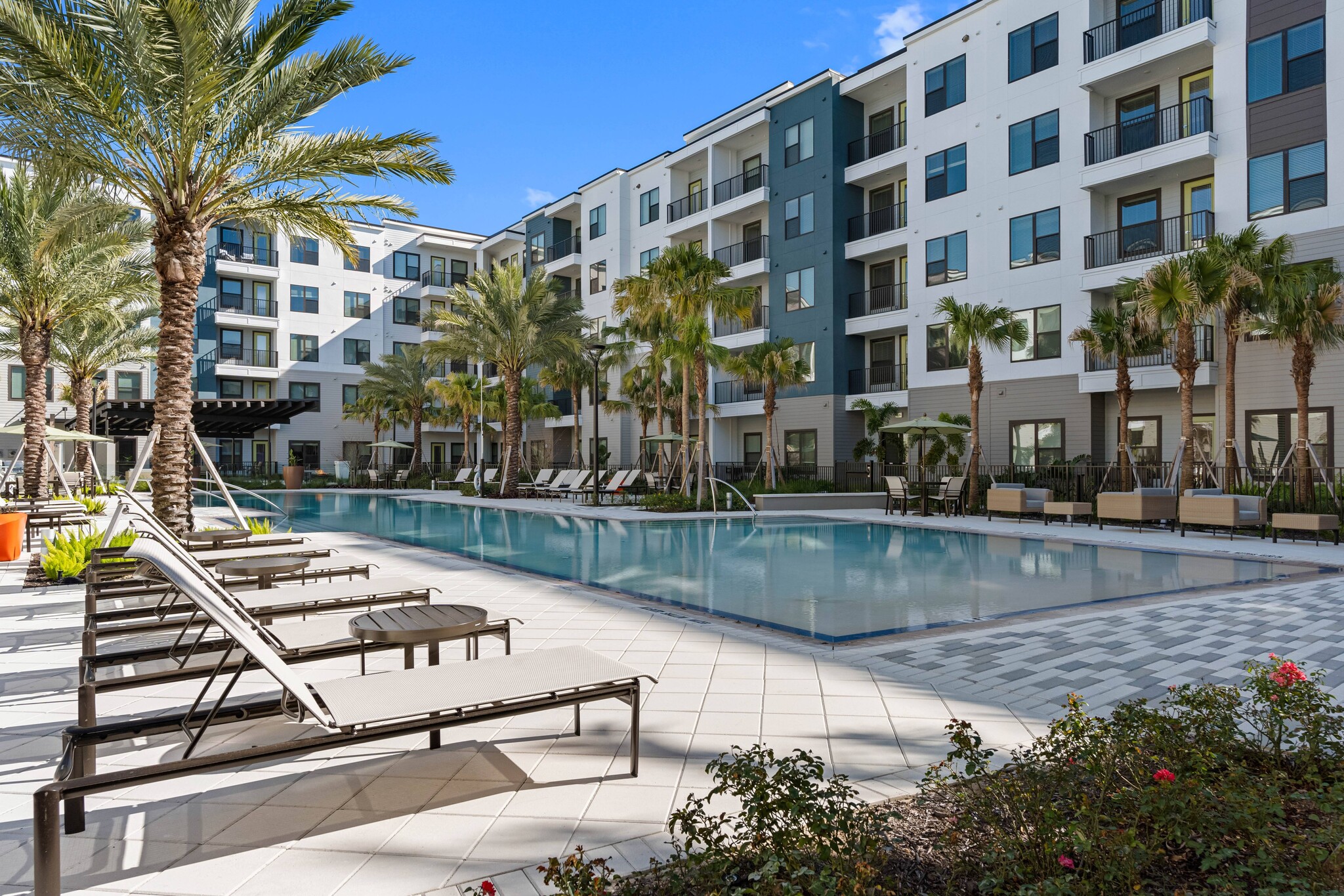 Bainbridge The Grand - 5905 Caravan Ct Orlando, FL 32819 | Apartments.com