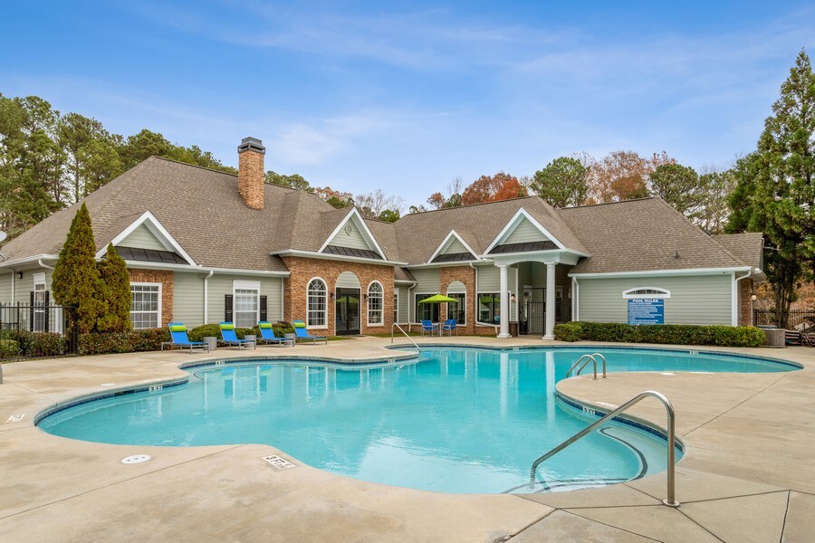 Shadow Ridge - 950 Lake Ridge Pky Riverdale, GA - Apartments for Rent ...