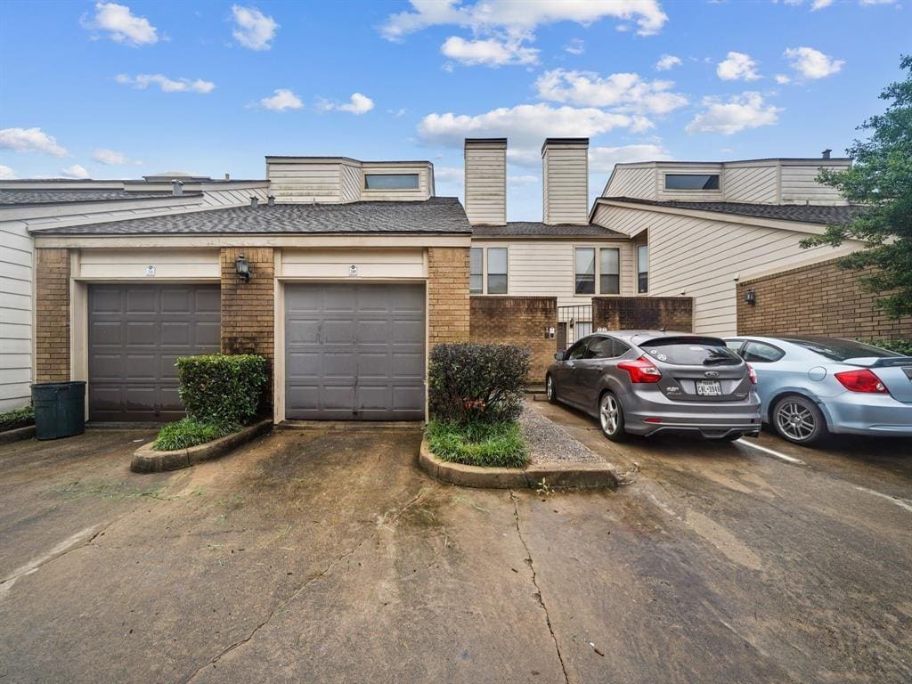 2277 S Kirkwood Rd Unit 10 209 Houston Tx 77077 Condo For Rent In