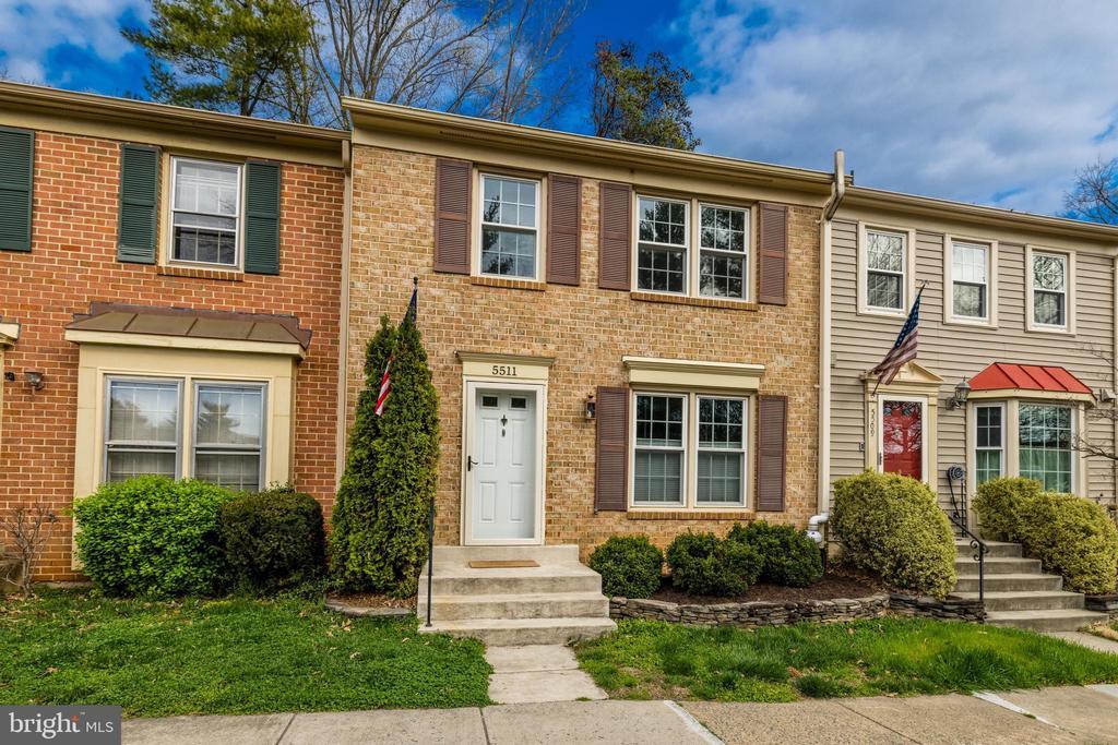 5511 Ridgeton Hill Ct, Fairfax, VA 22032 - Townhome Rentals in Fairfax VA | Apartments.com
