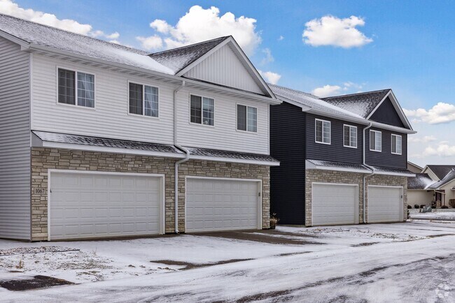 Apartments with Garages in Flintstone, MD | Apartments.com