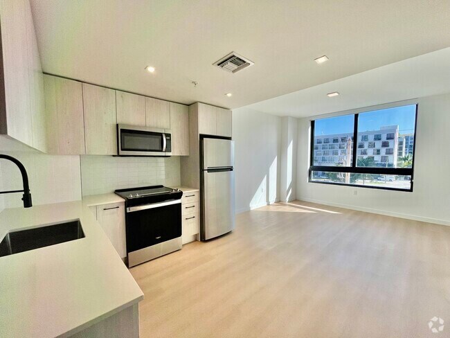 Rainbow Village Apartments for Rent with a Walk-In Closet - Miami, FL - Updated Today ...