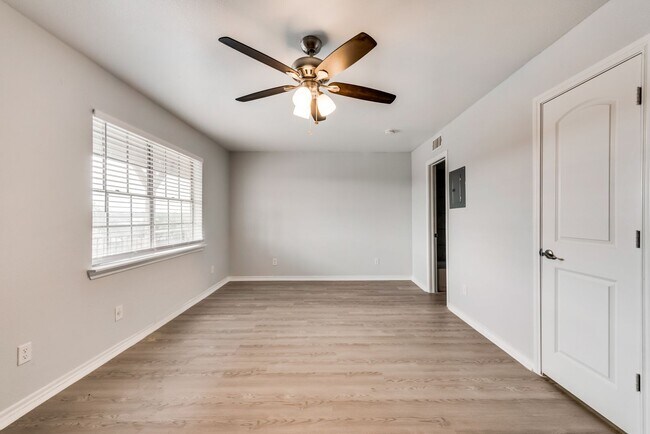 The Sutton on Park Lane - Apartments in Dallas, TX | Apartments.com