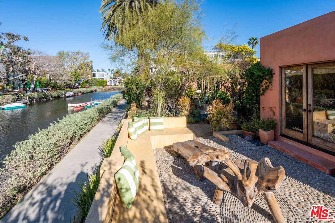438 Linnie Canal, Los Angeles, CA 90291 - House Rental in Los Angeles ...